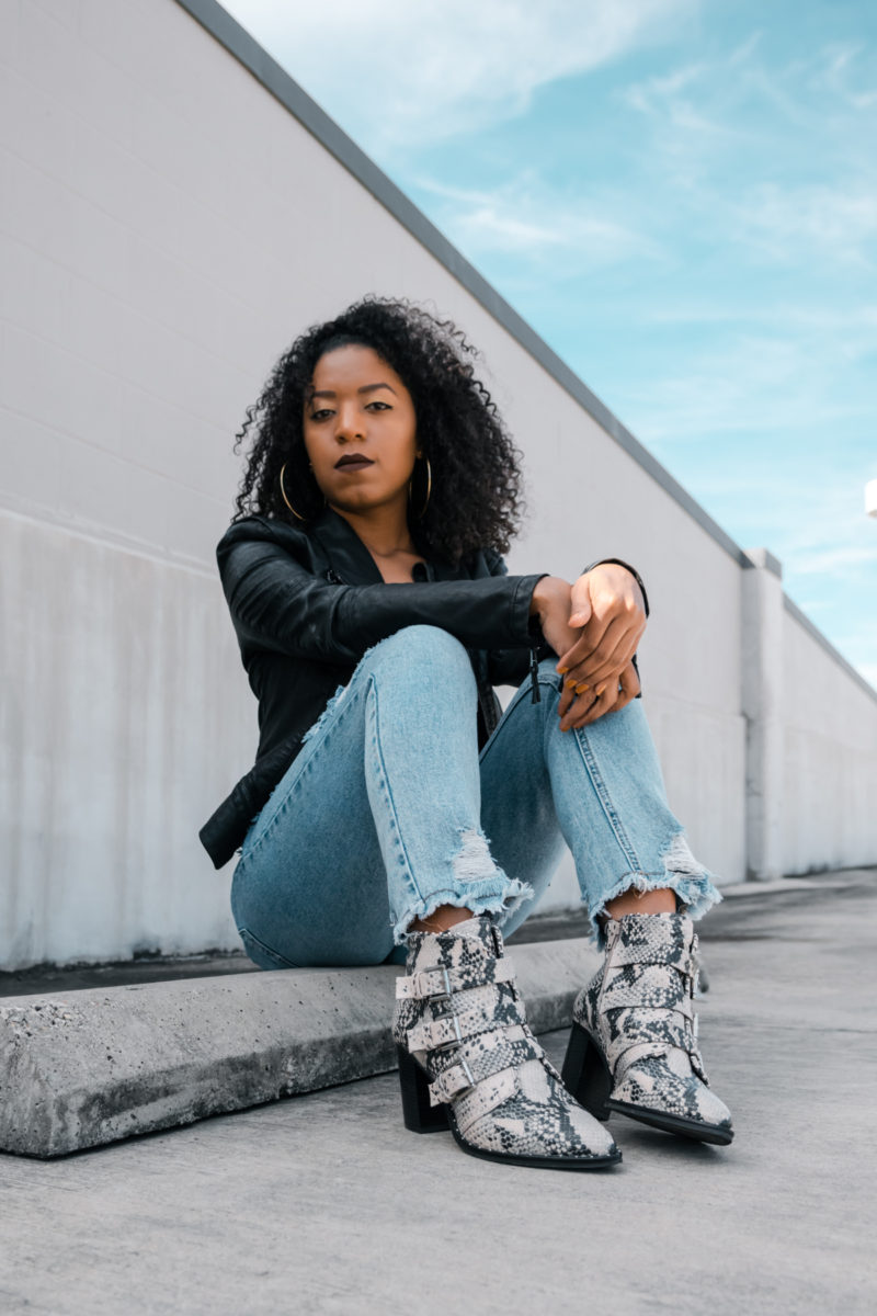 How to Style a Leather Jacket Year-Round - Venti Fashion